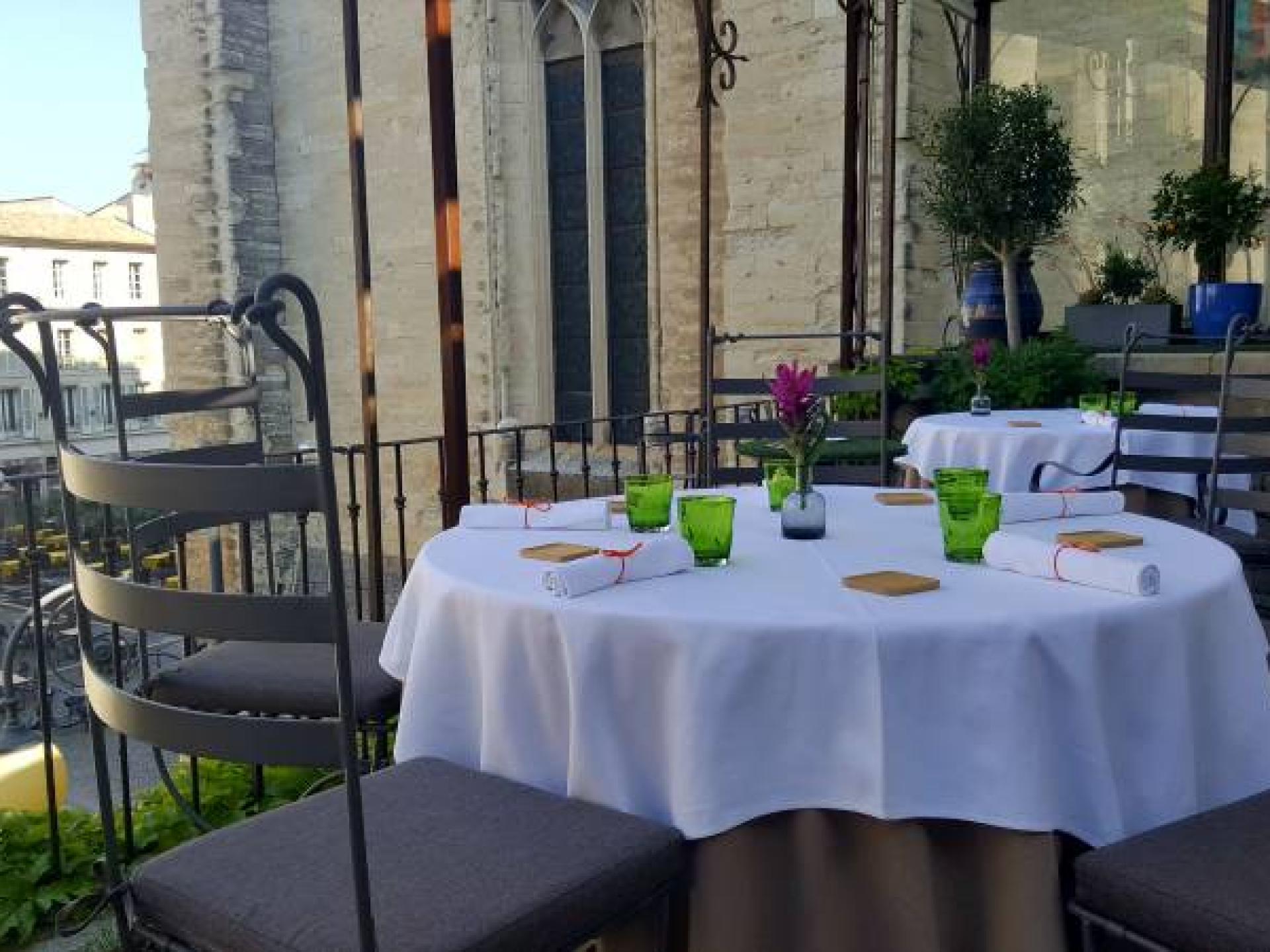 La Mirande, Café Roma, Le Bercail… Le top 10 des terrasses d’Avignon ...